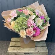 Stamford Flowers Florist - Order Online or 01780 757225